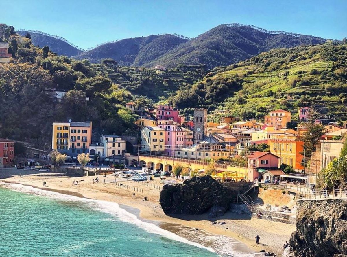 Da Levanto a Monterosso: il Cammino di Montale | Meeters