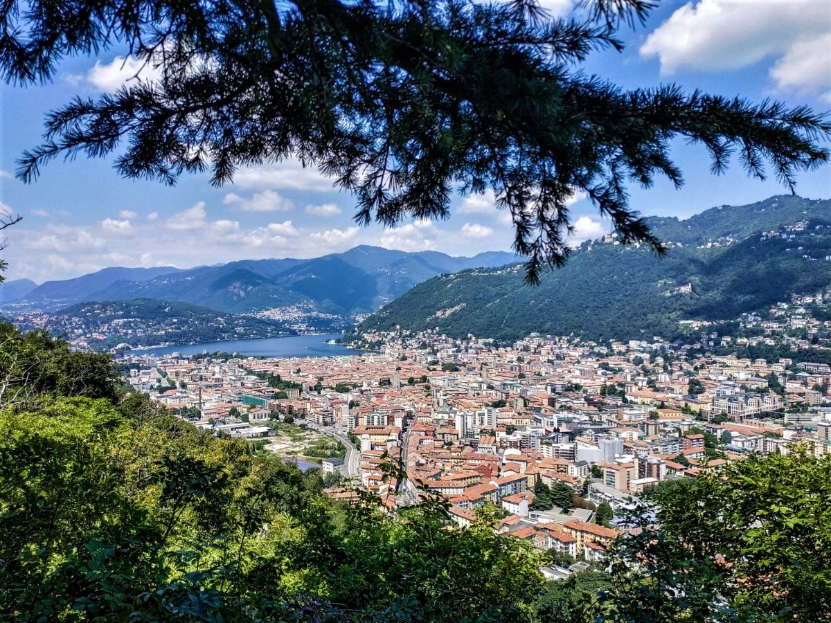 Parco Spina Verde: Passeggiata con Vista sul Lago di Como | Meeters
