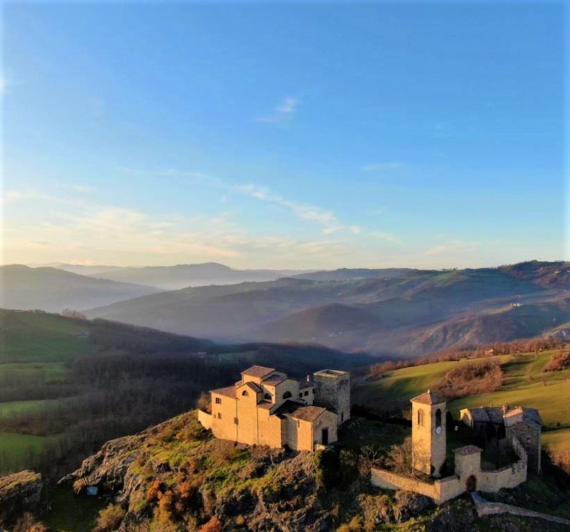 Pompeano, un Borgo Magico avvolto dalla cornice dell’Appennino Modenese ...