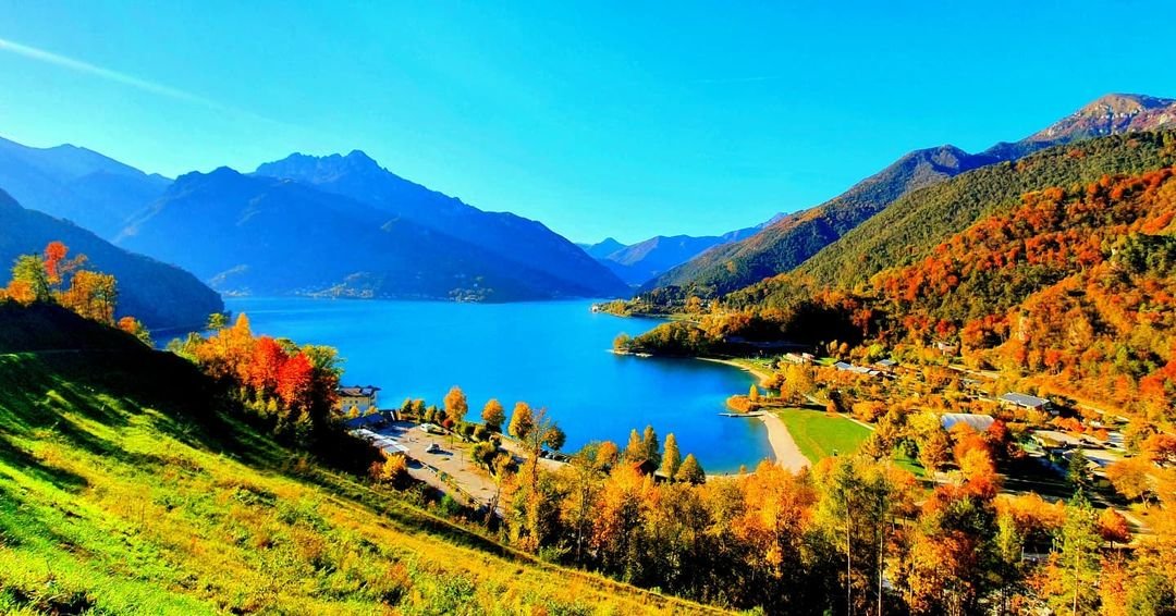 Trekking al Lago di Ledro tra i caldi colori autunnali | Meeters