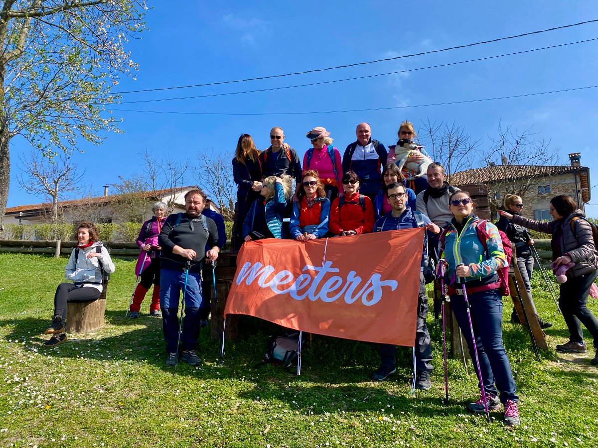 Trekking con degustazione sui colli parmensi: tra calanchi e Barboj ...
